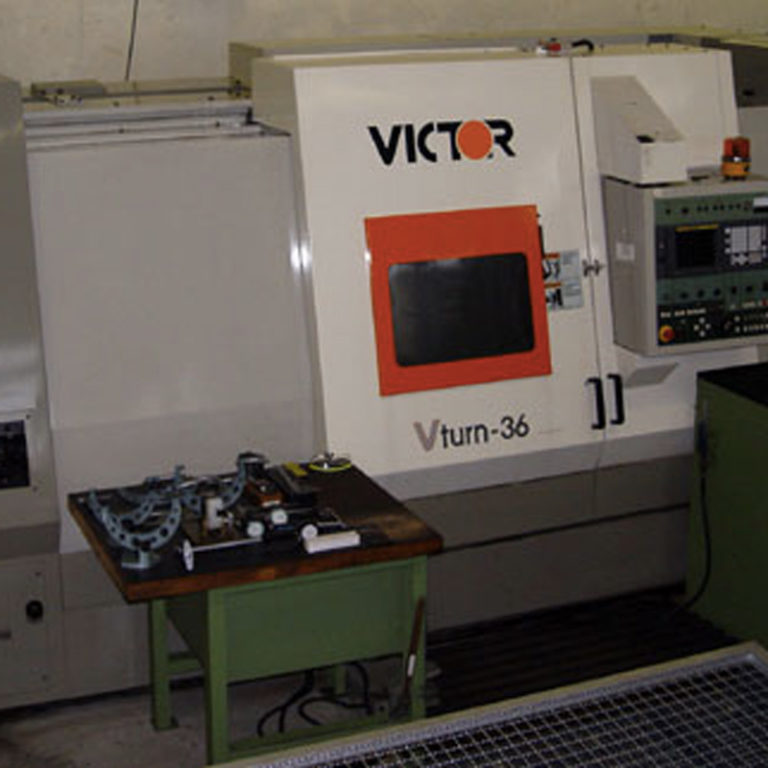1-CNC-Drehmaschine-Victor-V-Turn-36_Kachel – P. Loher AG