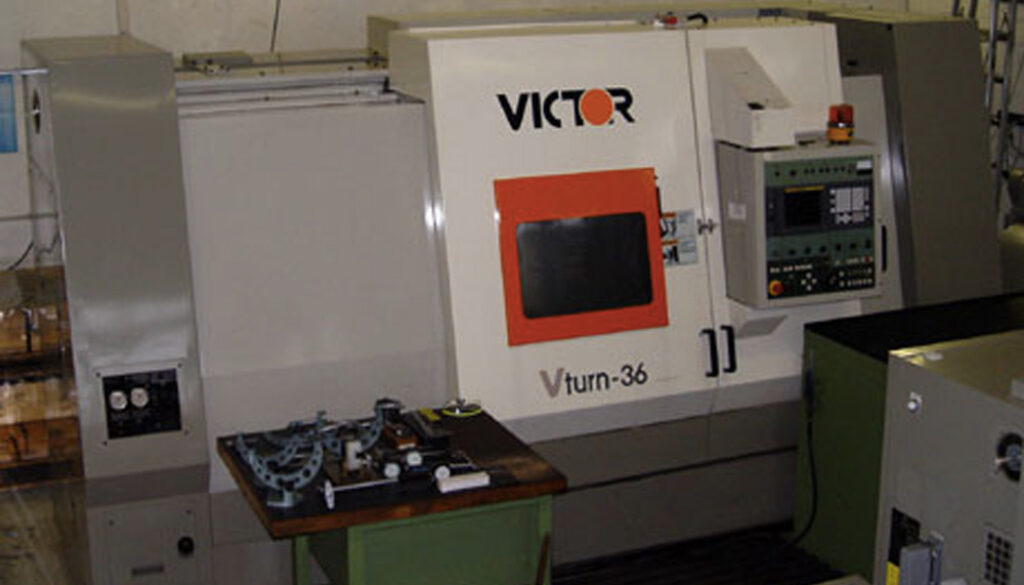12-CNC-Drehmaschine-Victor-V-Turn-36 – P. Loher AG